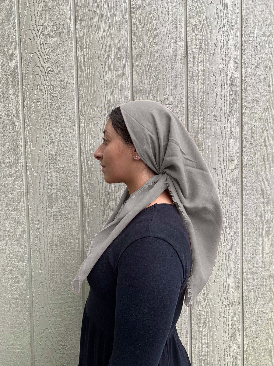 Matte Gray Headscarf (𝑆𝑢𝑚𝑚𝑒𝑟 + 𝑊𝑖𝑛𝑡𝑒𝑟) – HalfASquare